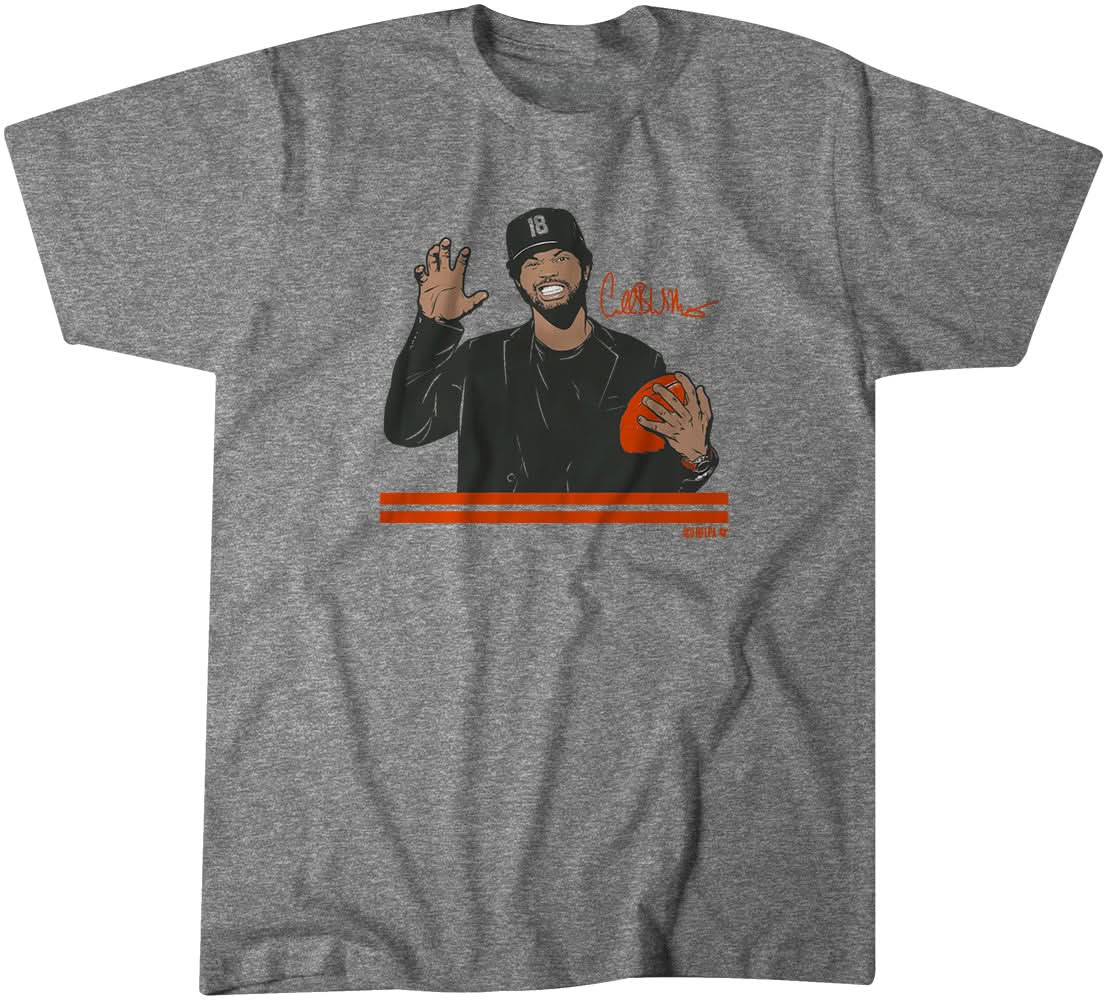 Caleb Williams: Claw Pose Shirt, Chicago - NFLPA Licensed - BreakingT
